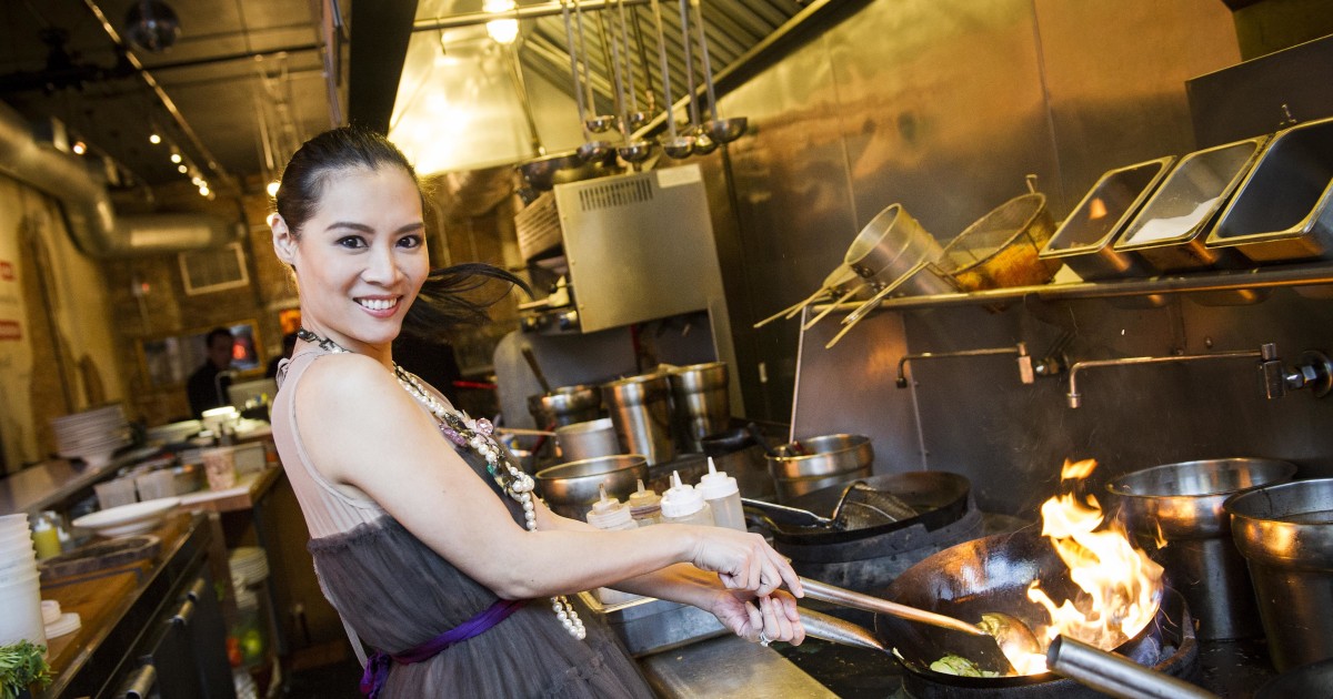 From Catwalk to Kitchen, Chef Hong Thaimee Shares Burger Recipe