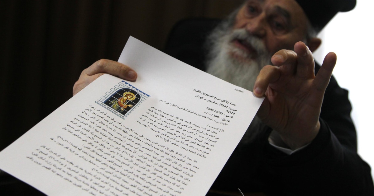 Elderly Greek Orthodox Priest Helps Inmates Buy Their Freedom