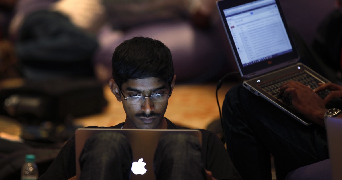 Smartphones Grow India's Number of Web Users Beyond U.S. Total