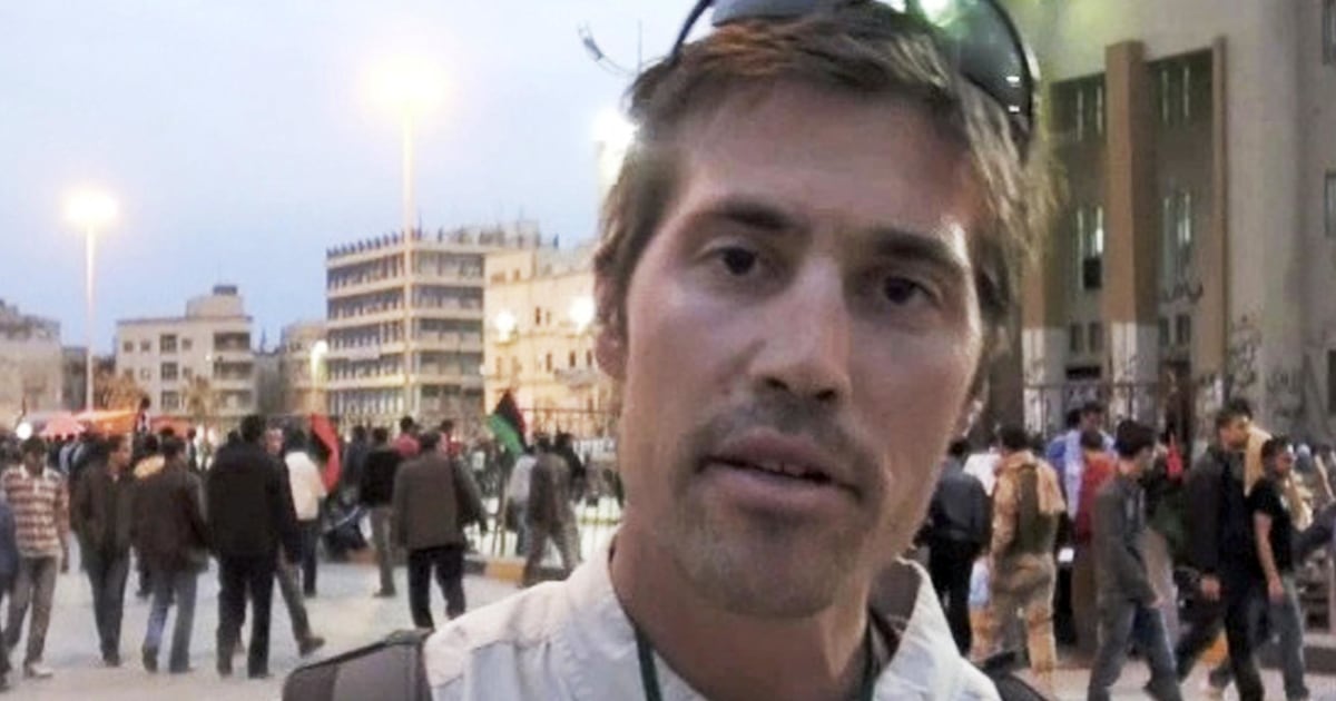 Pope Francis Calls Slain Journalist James Foley's Family