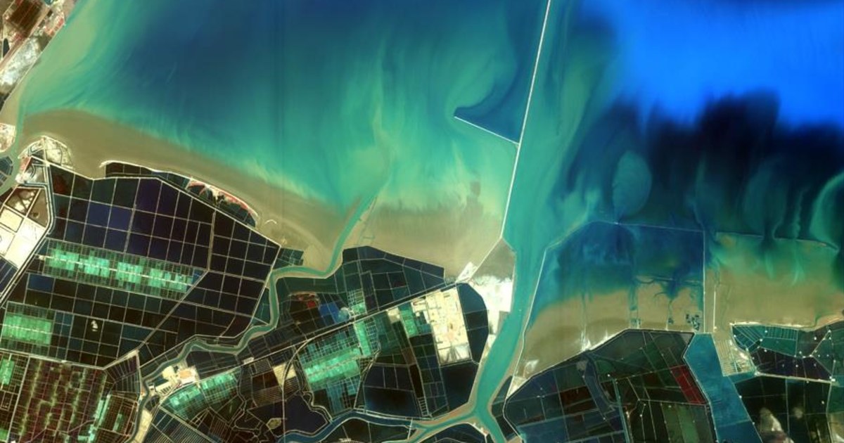 Chinese Satellite Shows Stunning Views of Country From Above