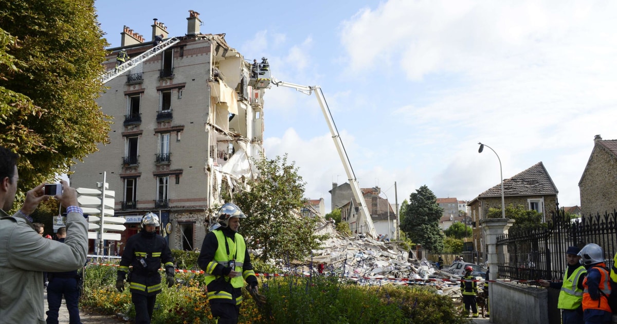 Two Killed as Explosion Collapses Building in Paris Suburb