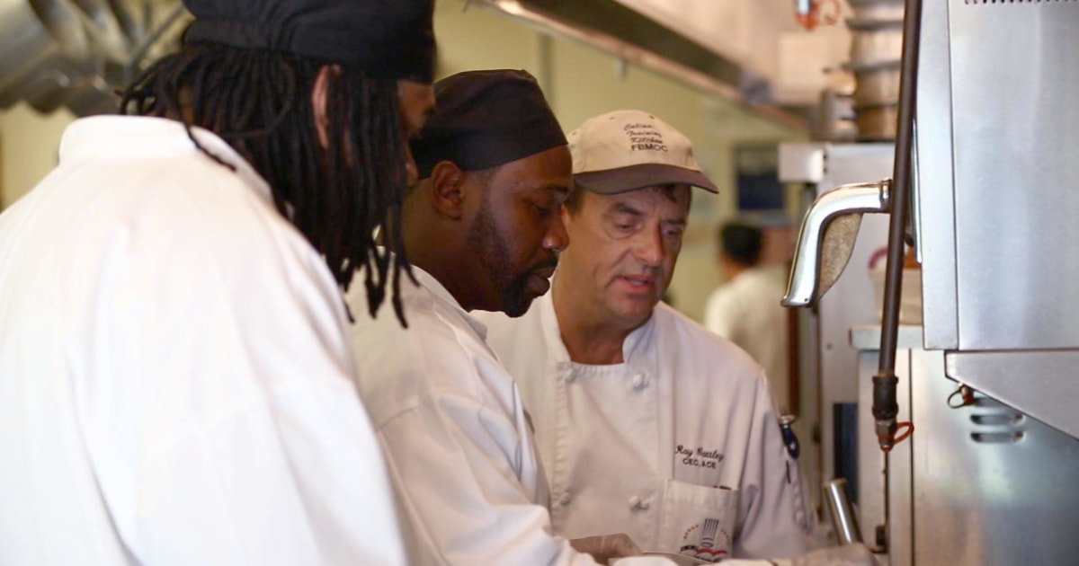Yes, Chef! Food Bank Teaches Recipe for Success to Unemployed