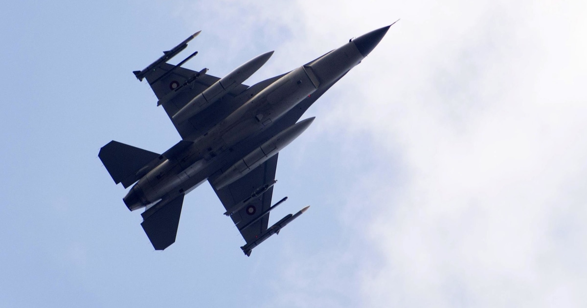 Show of Strength: NATO Leaders Contemplate Air Power