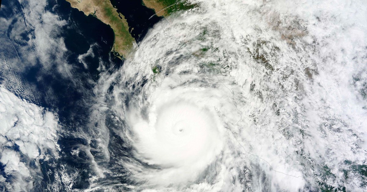 Hurricane Odile Slams Cabo San Lucas in Mexico's Baja California