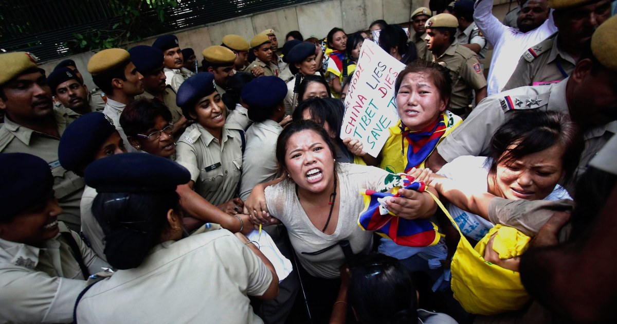 Indian Police Detain Tibetan Protesters