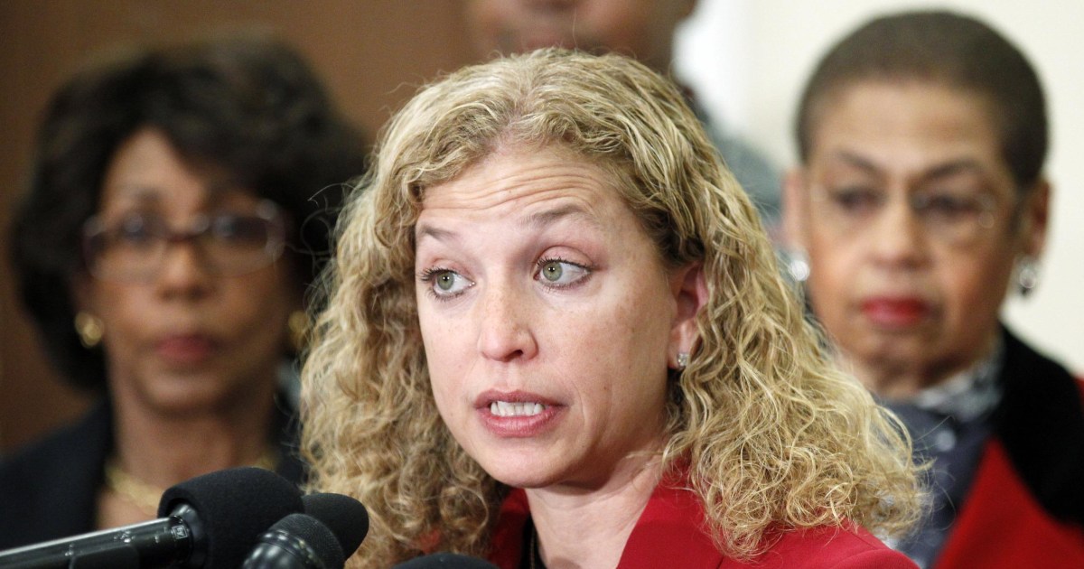 White House has 'Strong Confidence' in Embattled DNC Head