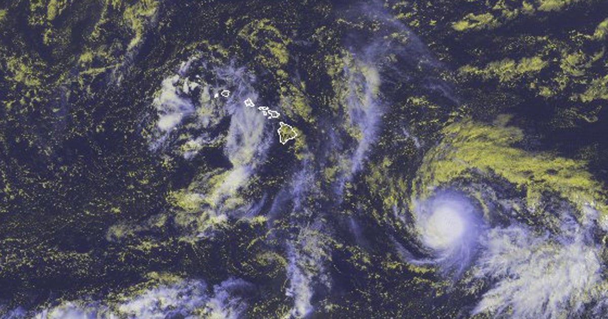 Tropical Storm Ana Heads for Honolulu