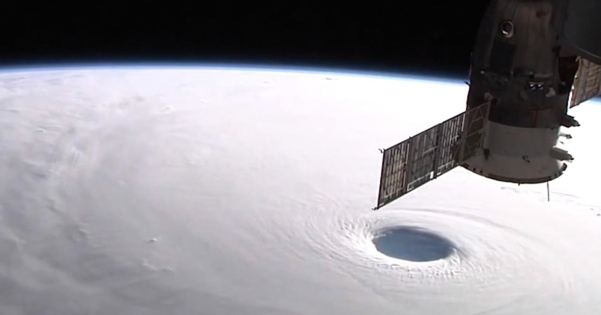 Super Typhoon Over Japan Stuns Astronauts