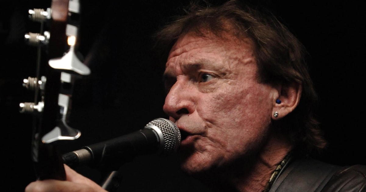 Cream Vocalist and Bassist Jack Bruce Dies at 71