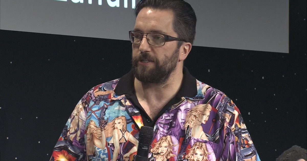 Rosetta Comet Scientist Matt Taylor Apologizes for His Shirt