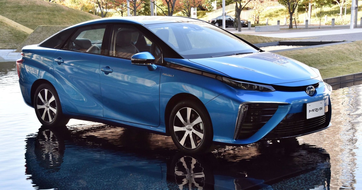 Toyota Unveils Mirai, The First Mass-Market Zero-Emissions Car