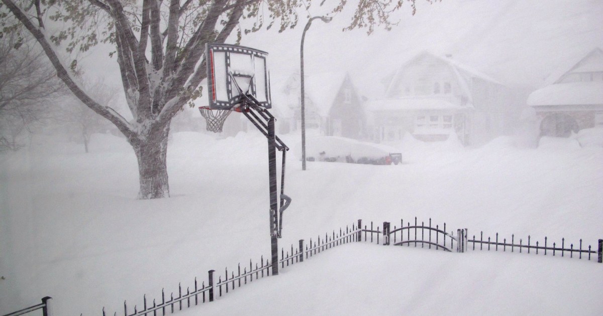 Winter Whack: Nation Faces Arctic Chill; 6 Feet of Snow Hit Buffalo Area