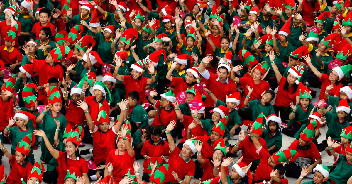 Elves' Gathering in Thailand Sets New World Record