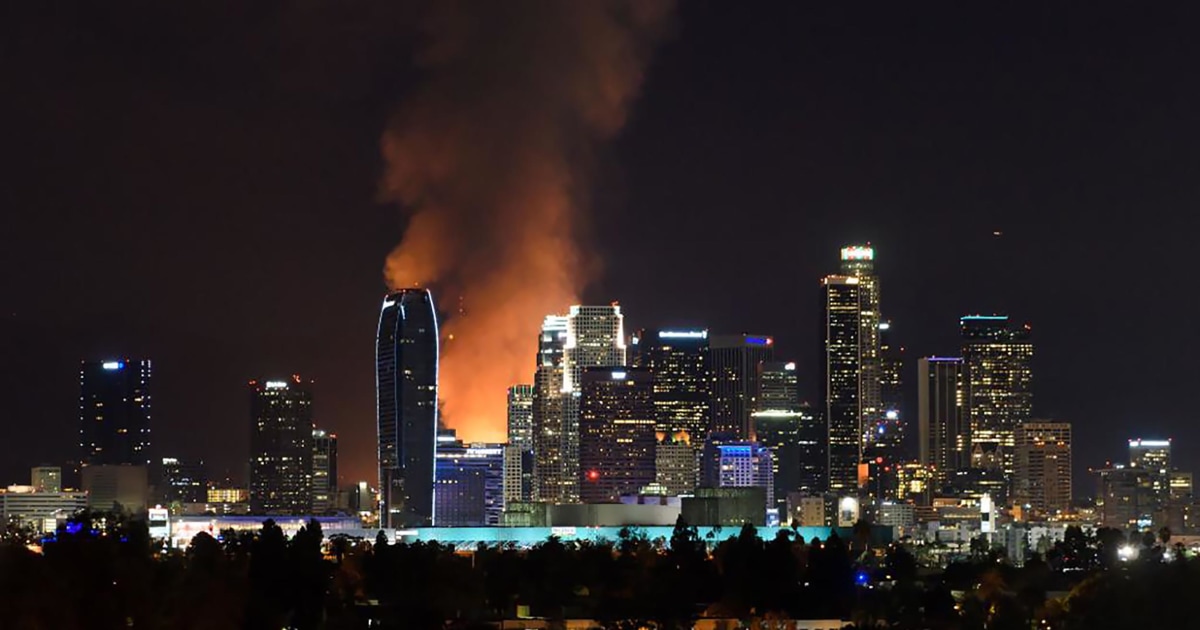 Los Angeles Fire: 250 Firefighters at Scene, Harbor Freeway Closed