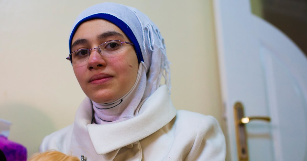 Syrian Girl Recovers Memory Only to Learn of Tragedy