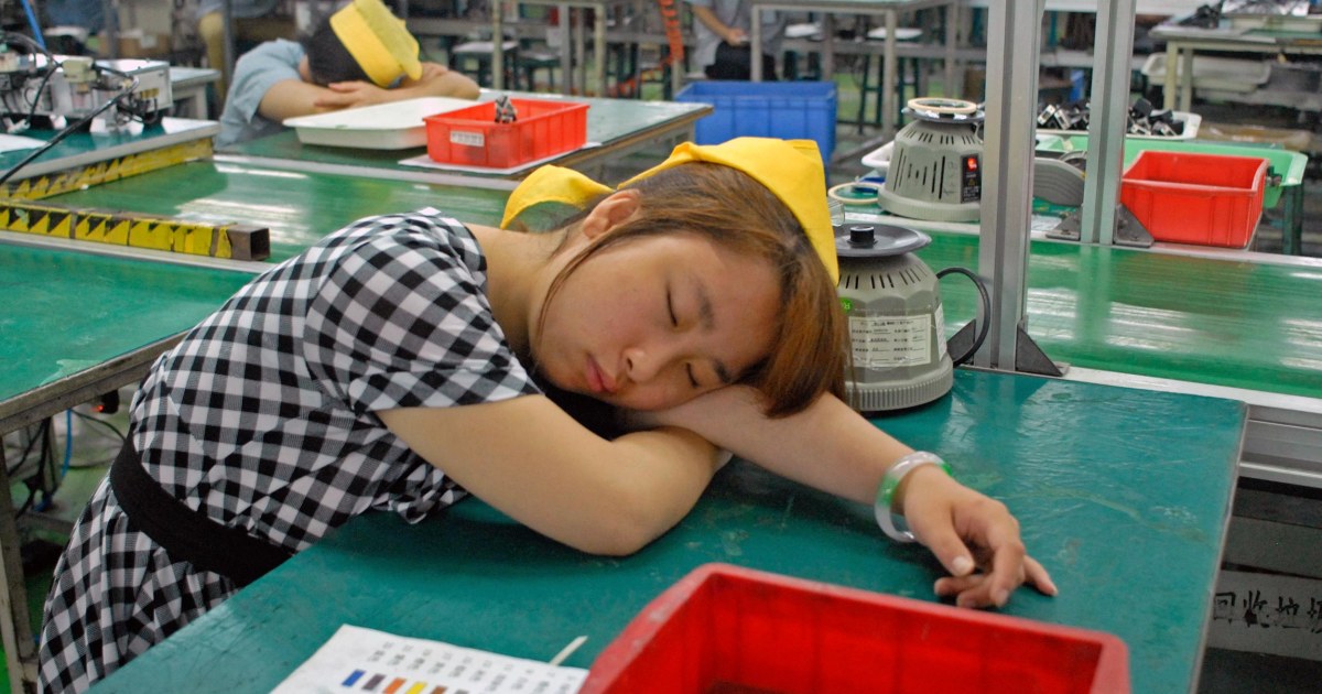 China Factory Workers Encouraged to Sleep on the Job