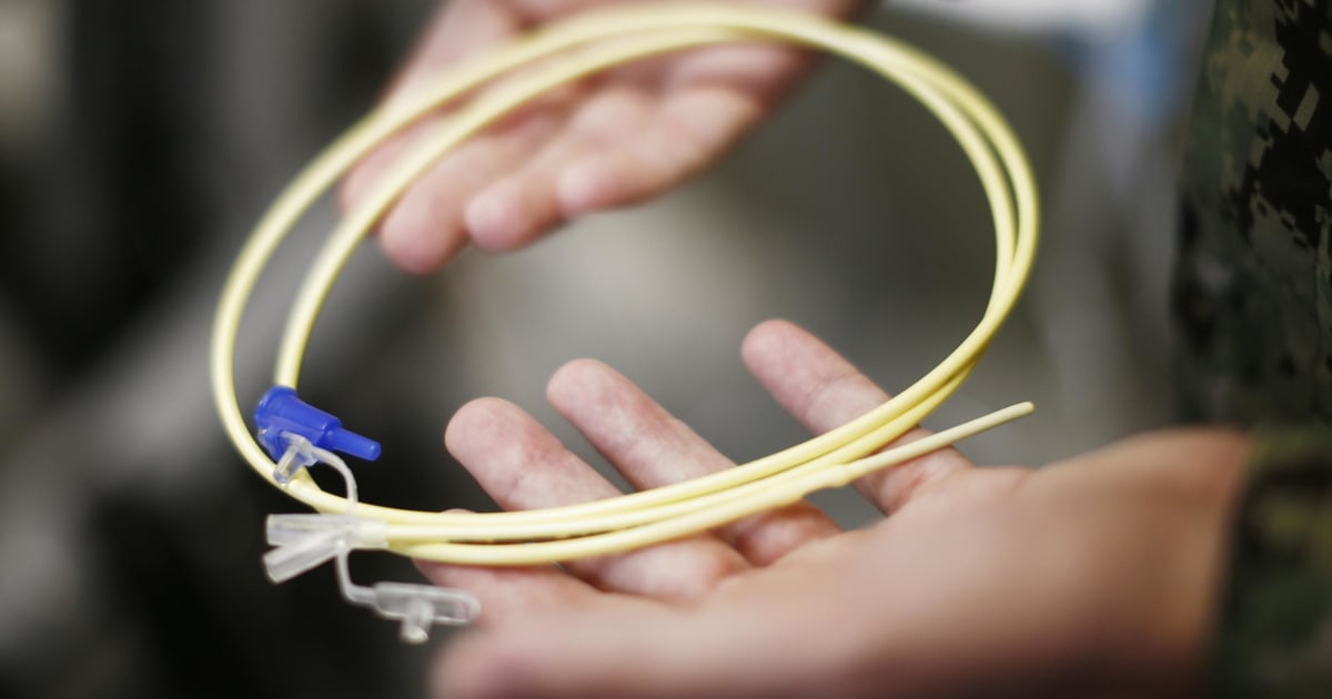 Bioethicist: Support Nurse Who Resisted Force-Feeding at Guantanamo