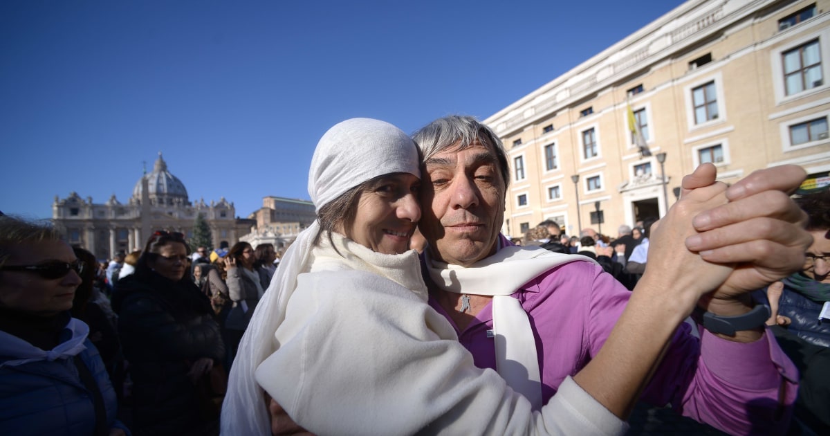 Latin Passion: Mass Tango at Vatican as Pope Francis Turns 78