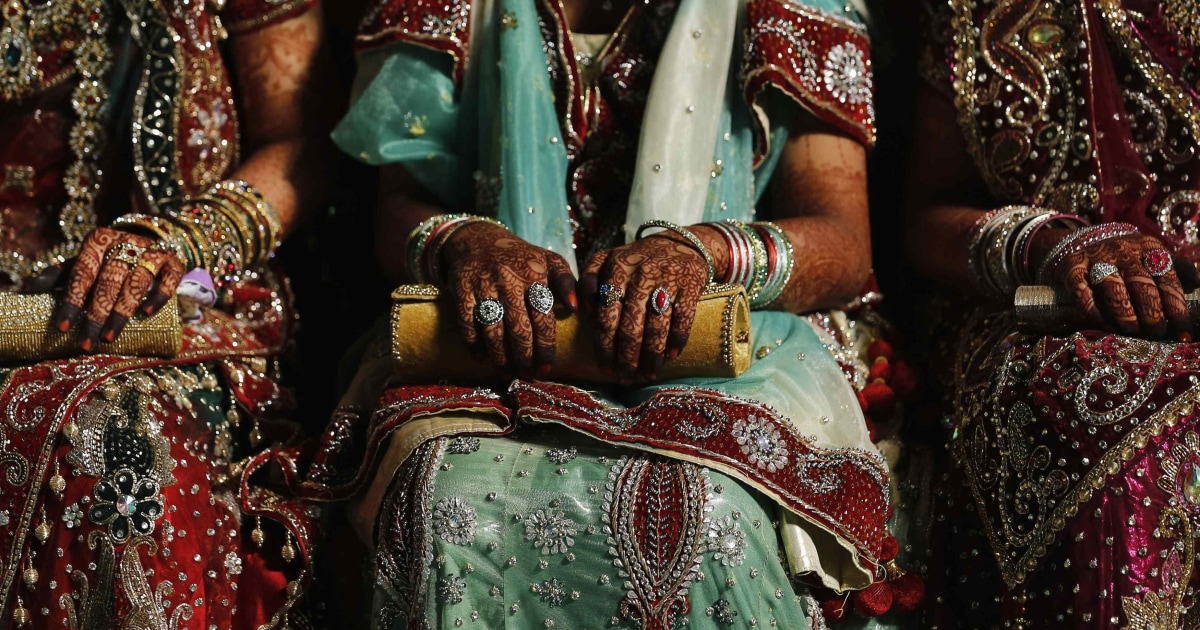 Saying 'I Do' Goes High-Tech in India