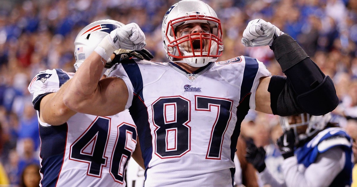 Facebook Scores Deal to Show Ad-Supported NFL Video Clips