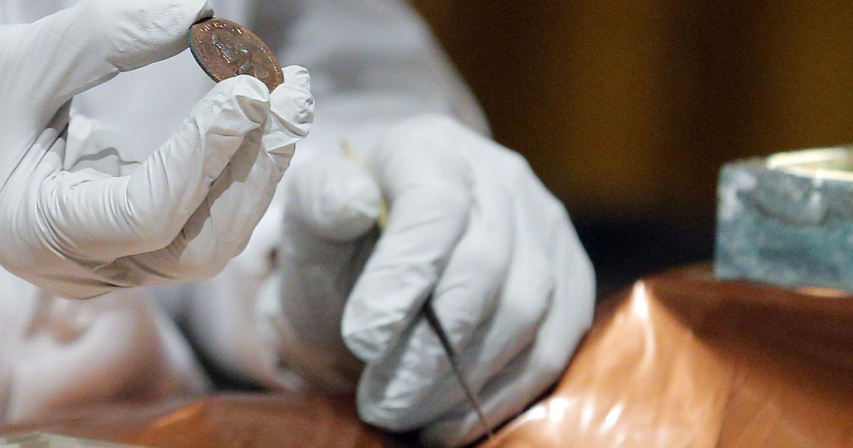 Massachusetts Officials Open 220-Year-Old Time Capsule