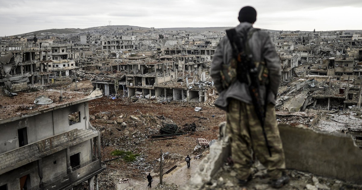 Kurdish Fighter Returns to Decimated Syrian City
