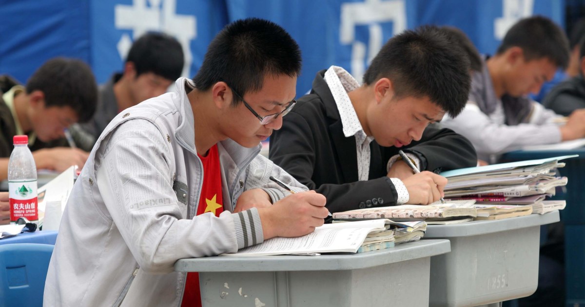 China Minister Wants End to School Books With 'Western Values'