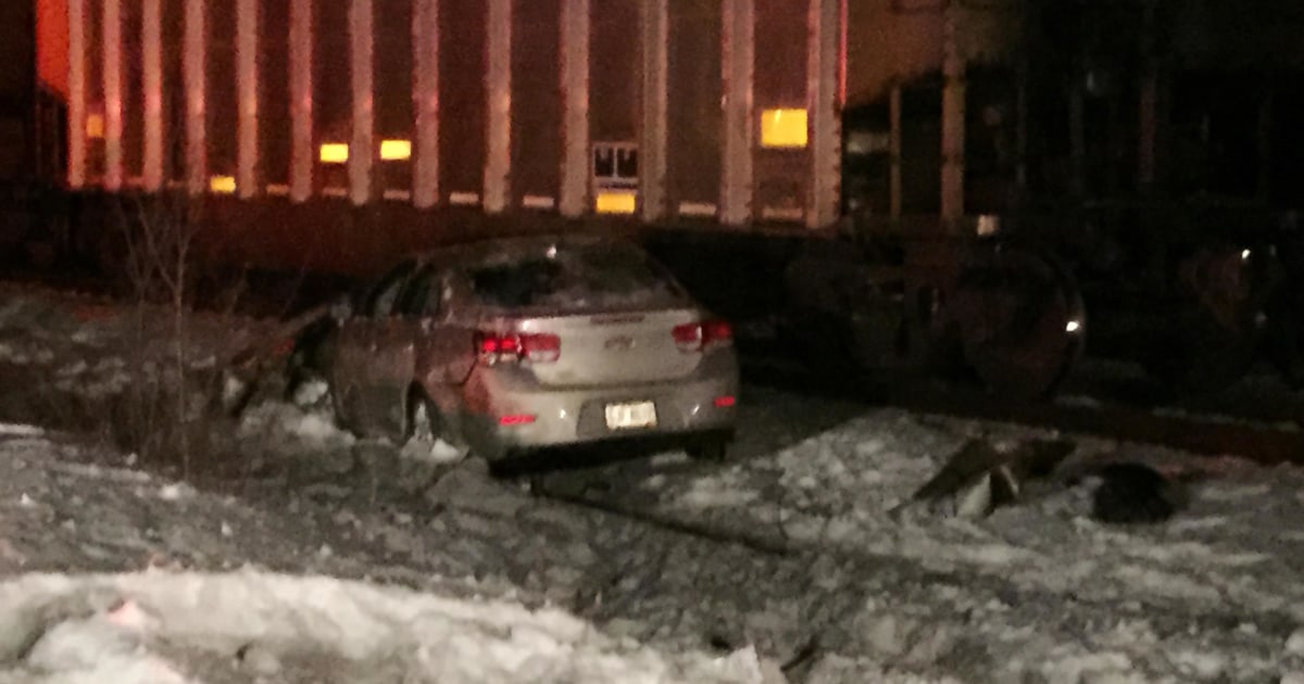 Two Killed When Car Hit By Trains in Opposite Directions in Ohio