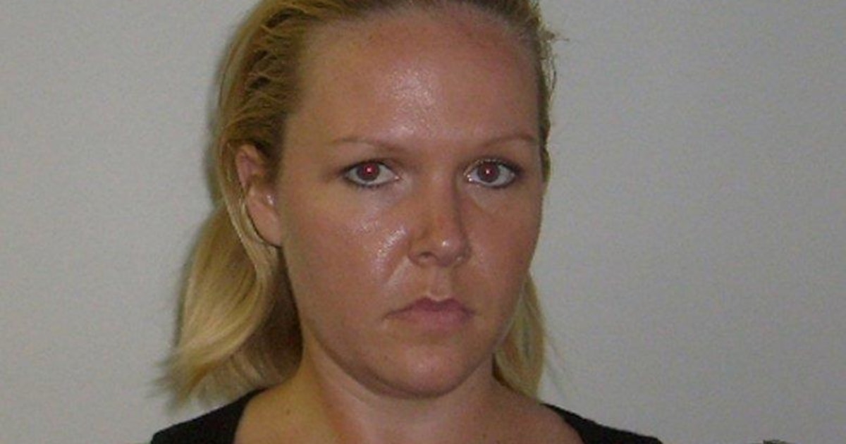 Knife-Wielding Mom to Face Murder Charges in Deaths of Two Kids