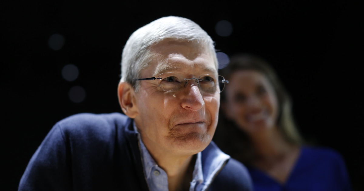 Apple's Tim Cook and Other Tech CEOs Blast Indiana Religious Freedom Law