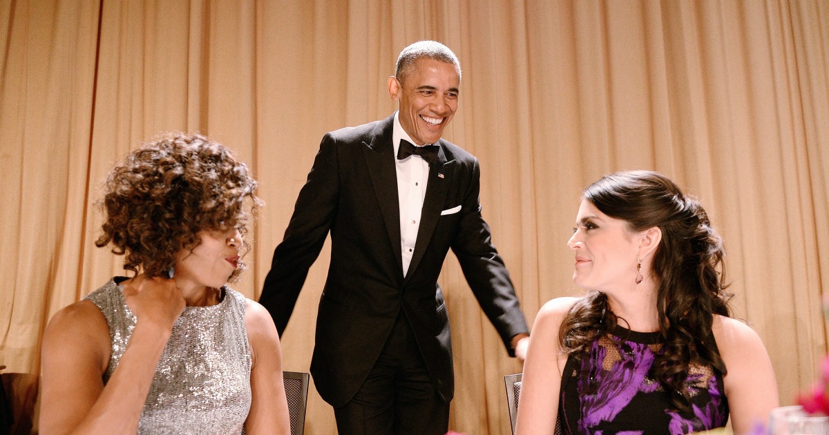 Obama, Cecily Strong Joke Around at White House Correspondents' Dinner