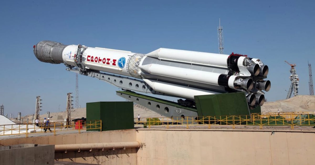 Russia Proton Rocket Crash Blamed on Excessive Engine Vibrations