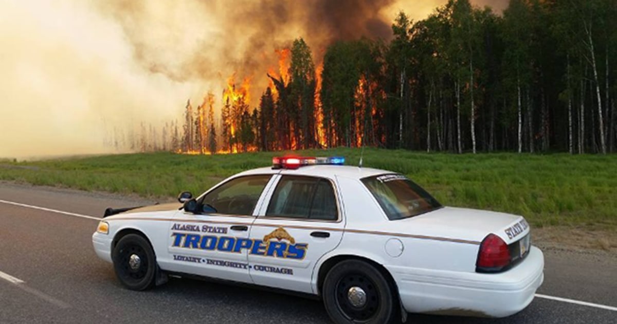 Crews From Lower 48 Race to Rampaging Wildfire Near Anchorage, Alaska