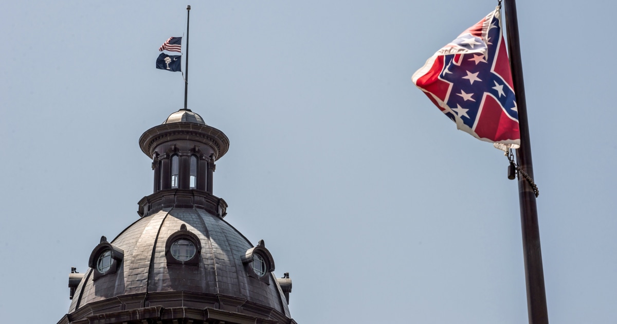 South Carolina's Confederate Flag Not Lowered to Half-Staff After Massacre