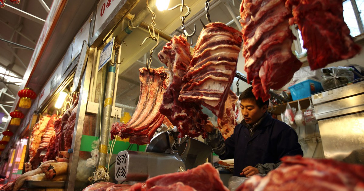 Rotting Frozen Meat From 1970s Seized in China Smuggling Crackdown