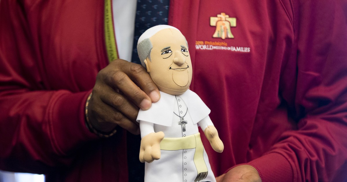Pope Inc.: Francis' U.S. Visit Inspires Souvenir Sellers