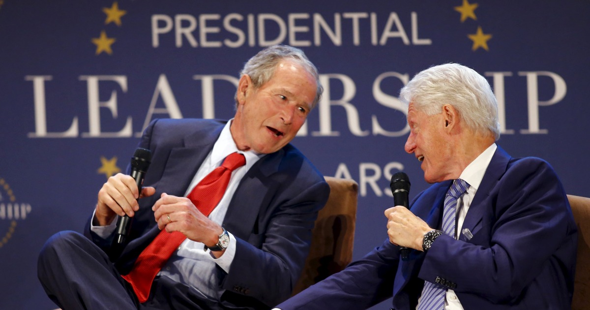 Ex-Presidents George W. Bush, Bill Clinton Bond Over Being Grandfathers