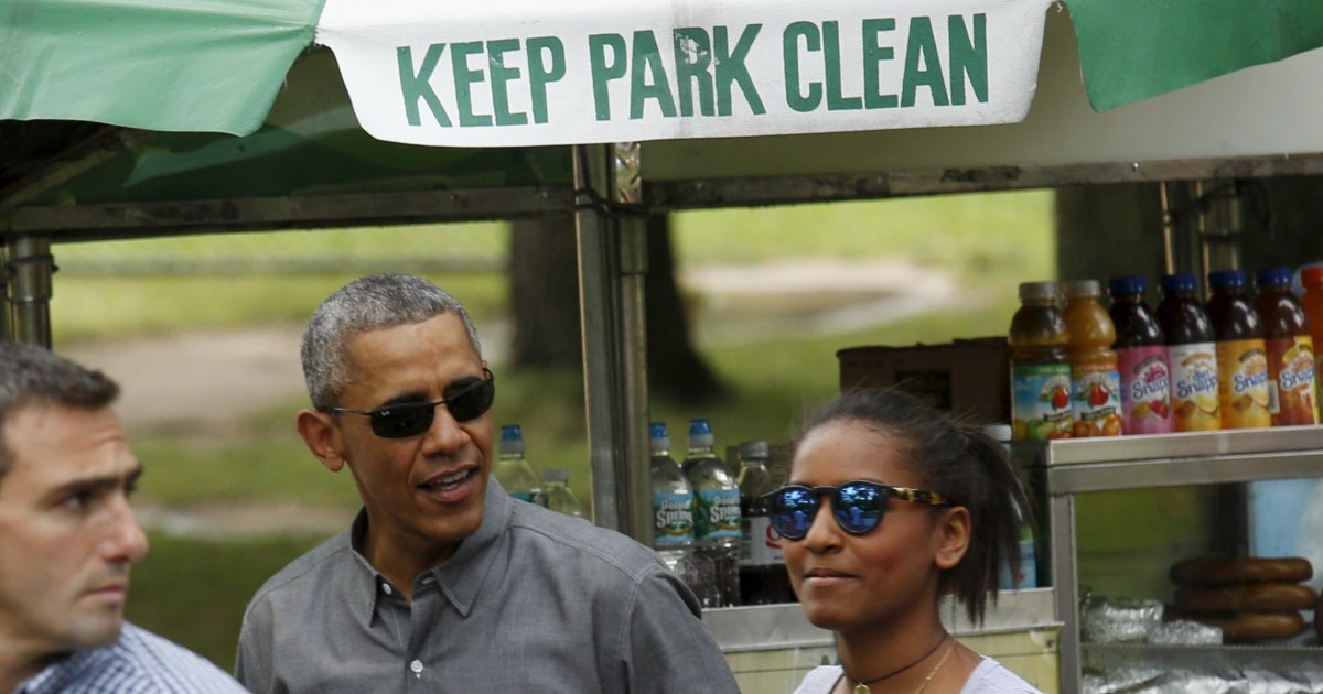 Obama Takes First Daughters Malia And Sasha For Night Out In New York City