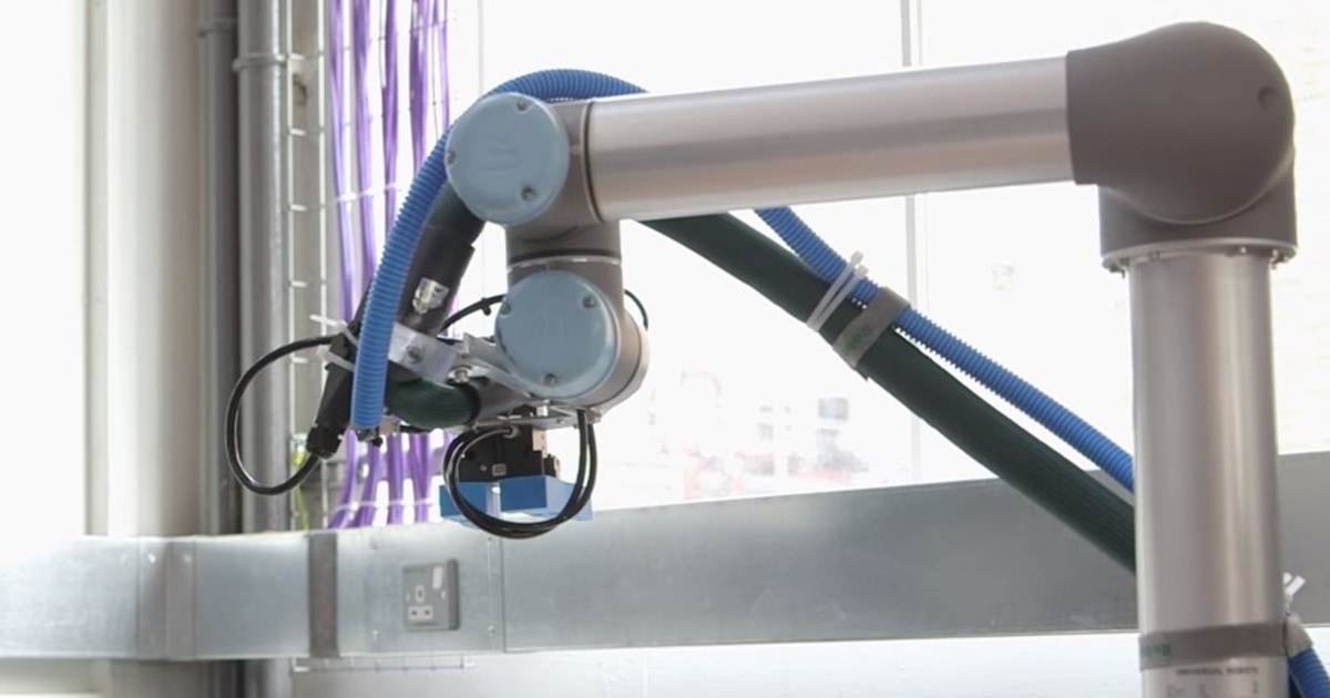 Unnatural Selection: 'Mother Robot' Builds Evolving Baby Bots