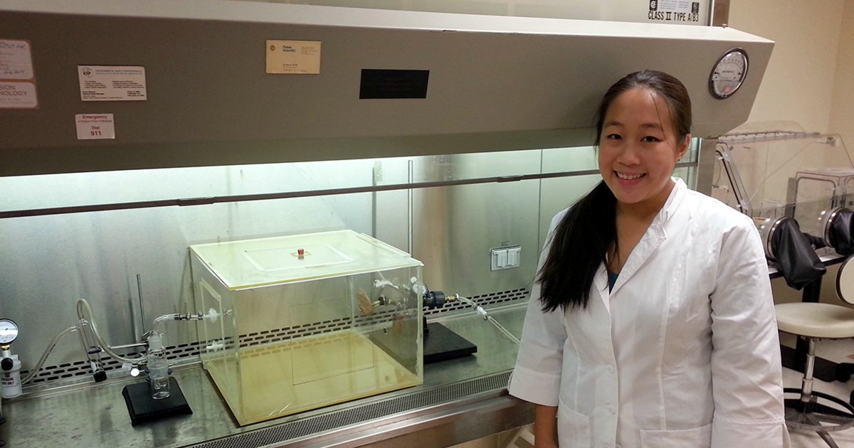 Yuck! Vomit Machine Shows Why Norovirus Spreads So Fast