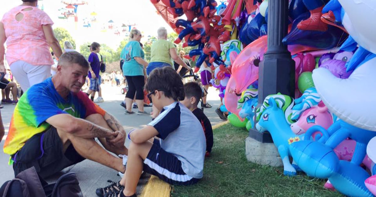 Iowa State Fair Vendor's Harsh Lesson for Unruly Kids Goes Viral