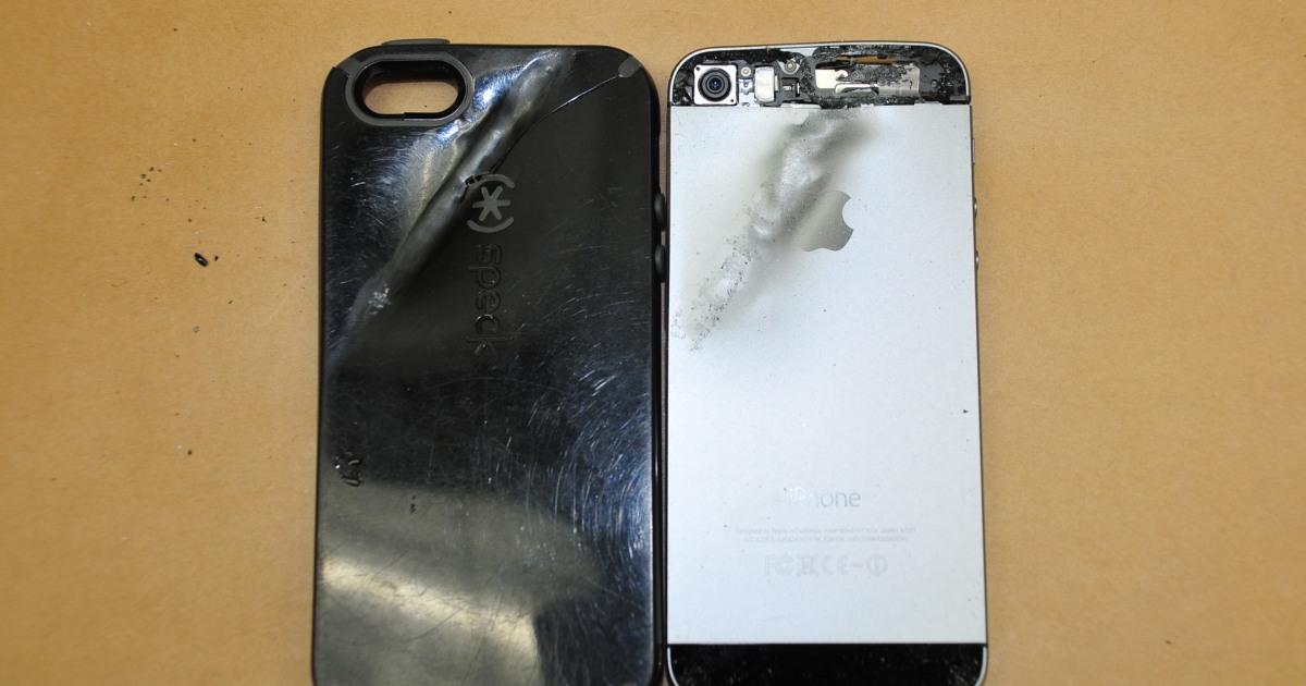 'It Saved His Life': Mugger's Bullet Stopped by Student's iPhone in Pocket