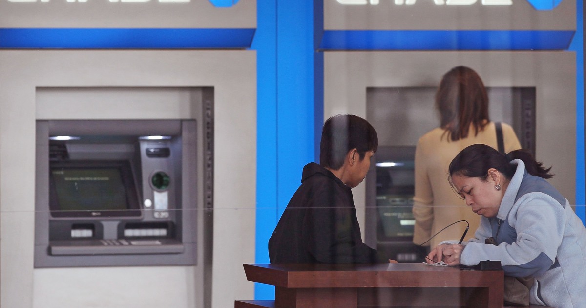 U.S. Toughens Rules on Debit and Prepaid Cards for College Students