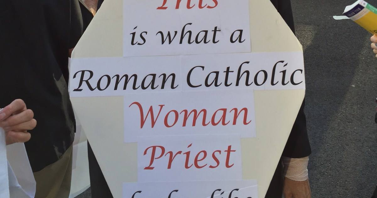 Renegade Female Priests Hold Peaceful Protest Amid Pope Francis' Visit