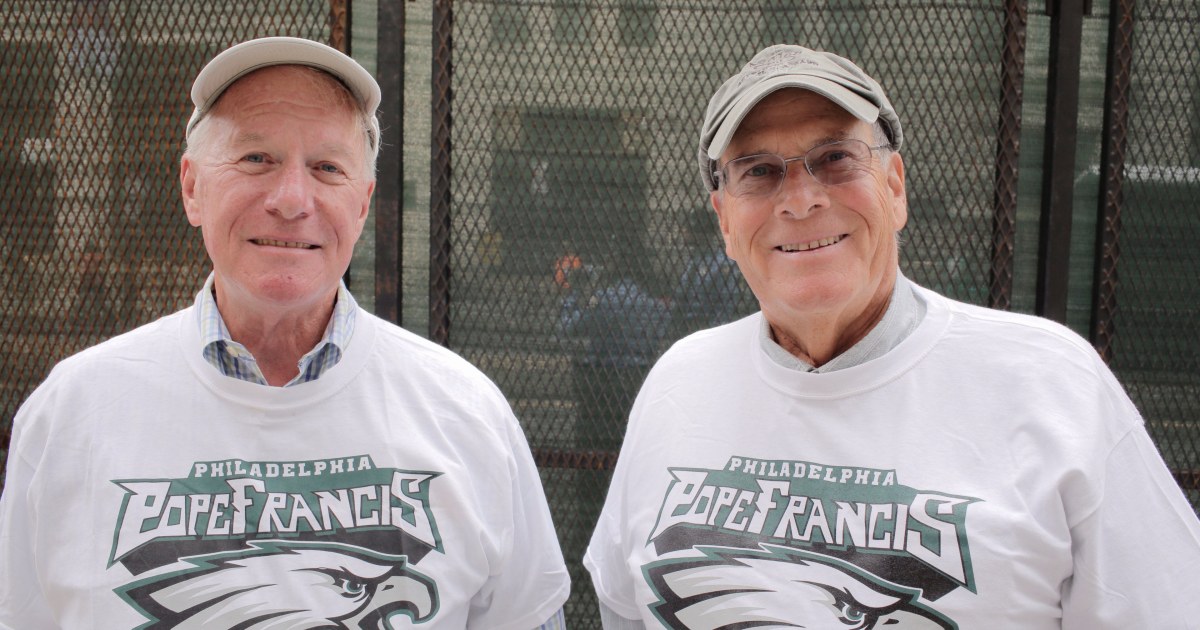 Philadelphia Eagles Fans Say Pope Is Their Only Hope Early in NFL Season