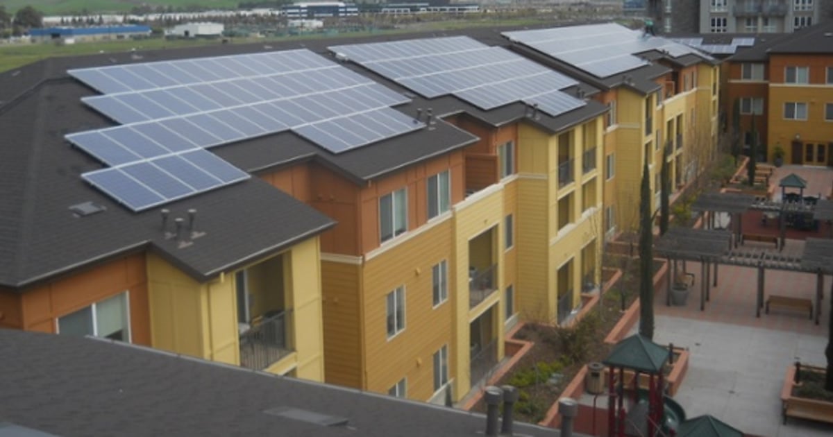 Elon Musk-Backed SolarCity Touts 'World's Most Efficient Rooftop Solar ...