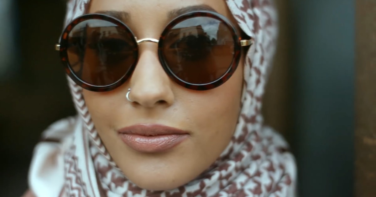 This H&M Model is on a Mission to Wear Her Hijab in Style