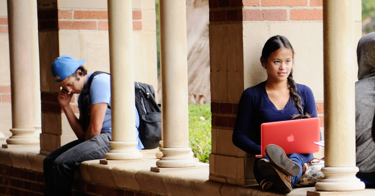 In College and Cut Off?: Experts Have Advice to Ease the Transition