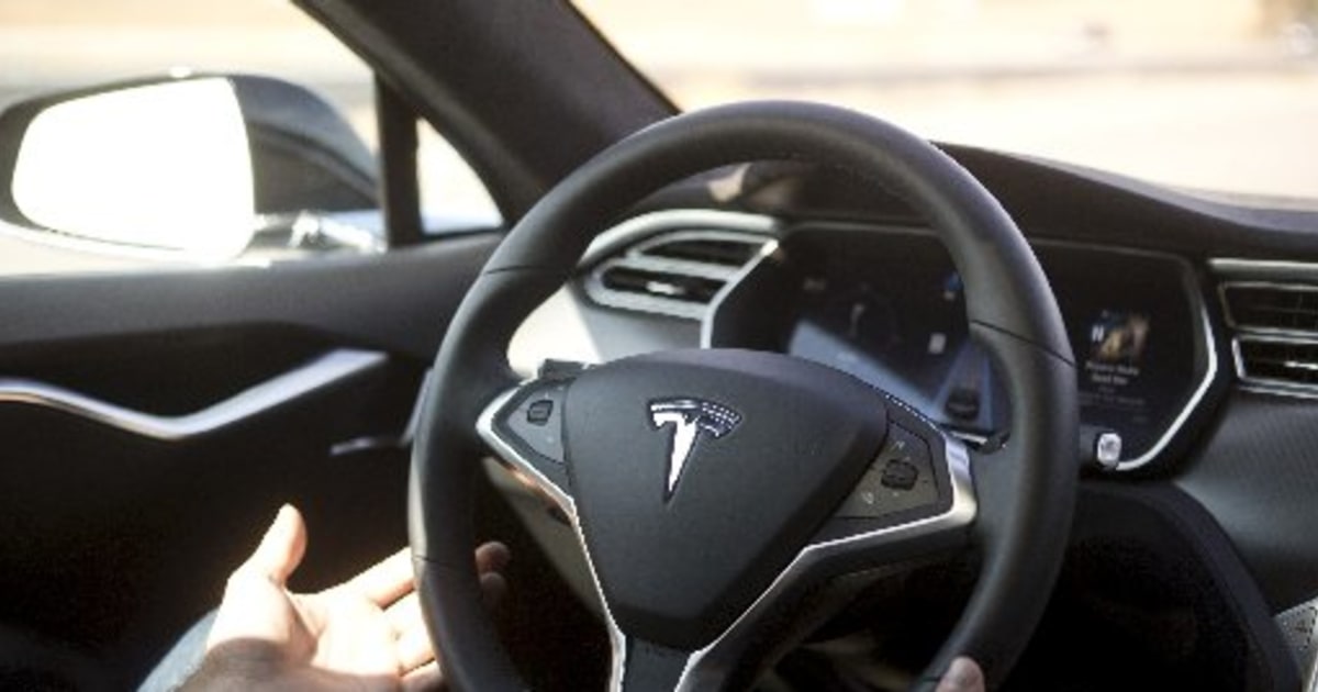 Driving on 'Autopilot'? Tesla Plans to Add More Features